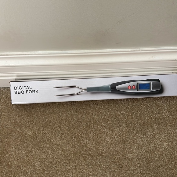 Sharper Image | Kitchen | Sharper Image Digital Bbq Fork | Poshmark